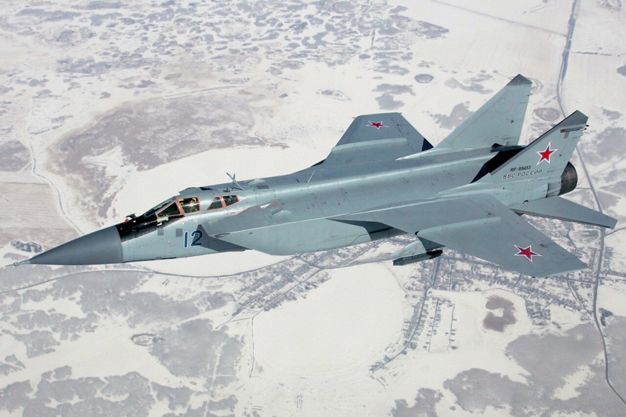 The Fastest Planes in the World: Top 20 Fastest Jet Aircraft